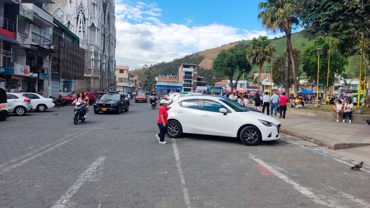Sandoná implementa Zonas Azules: lecciones de Bogotá, Medellín y Pasto ...
